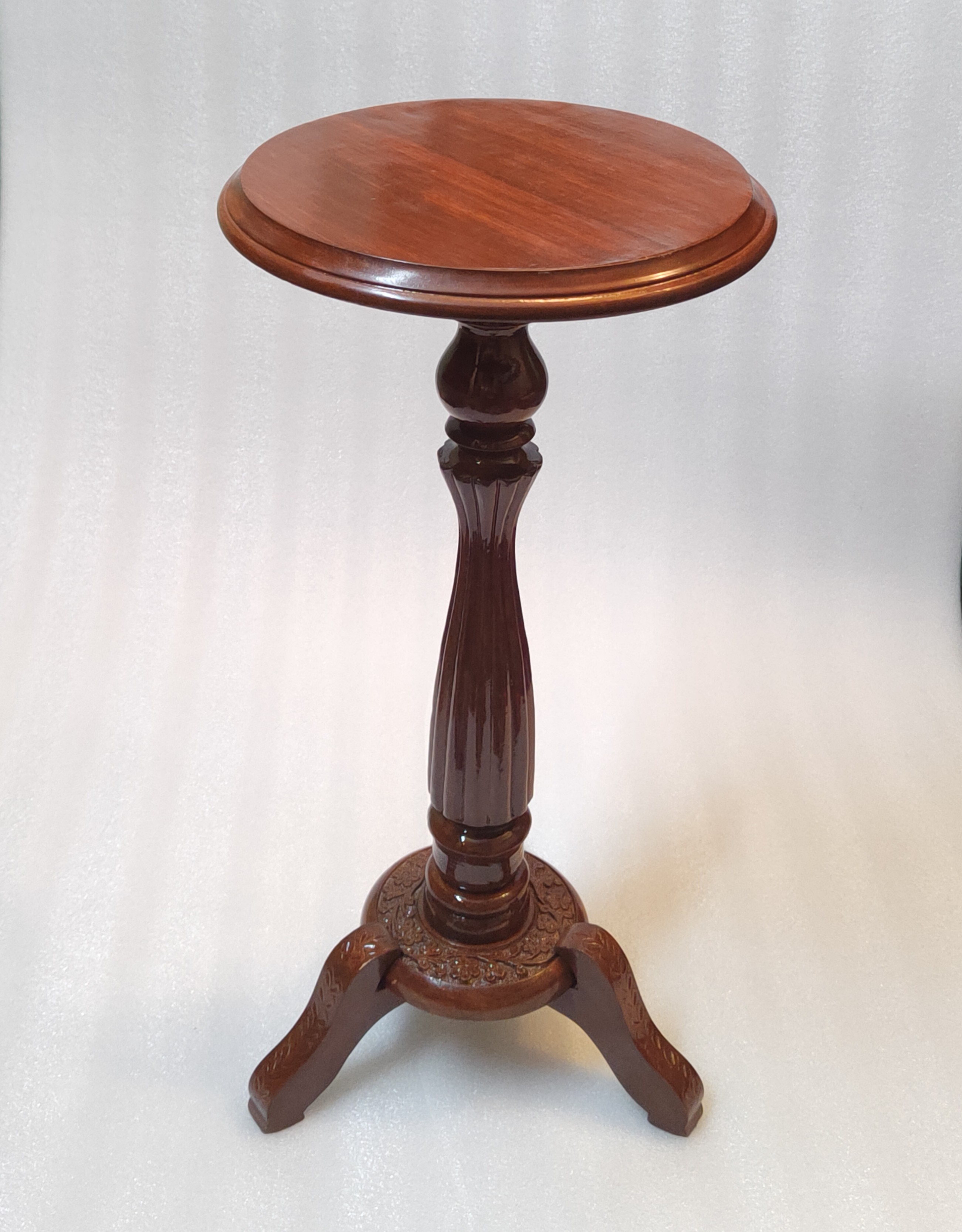Antique Design Side table (Walnut Texture) - directcreate.com