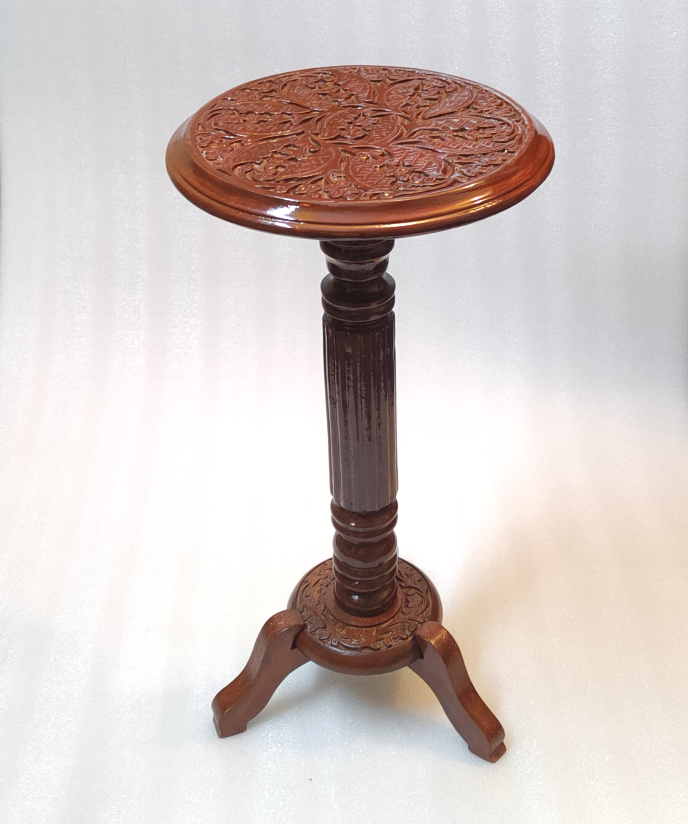 Antique Carving Design Side table (Walnut Texture) - directcreate.com