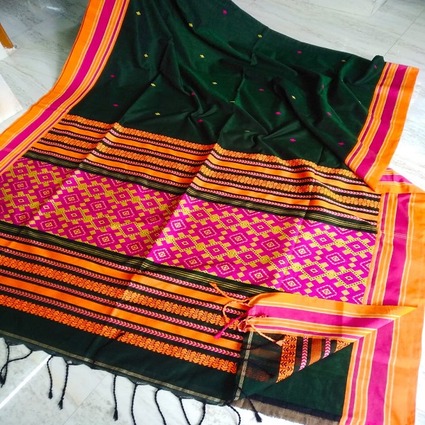 Handmade Tribal saree - directcreate.com