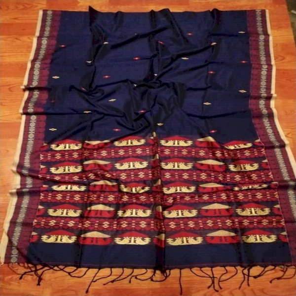 Handmade Tribal saree - directcreate.com