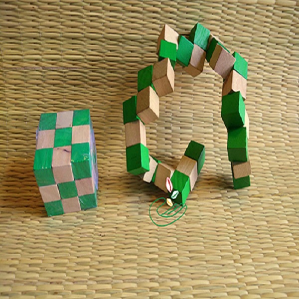 Snake Cube Puzzle - directcreate.com